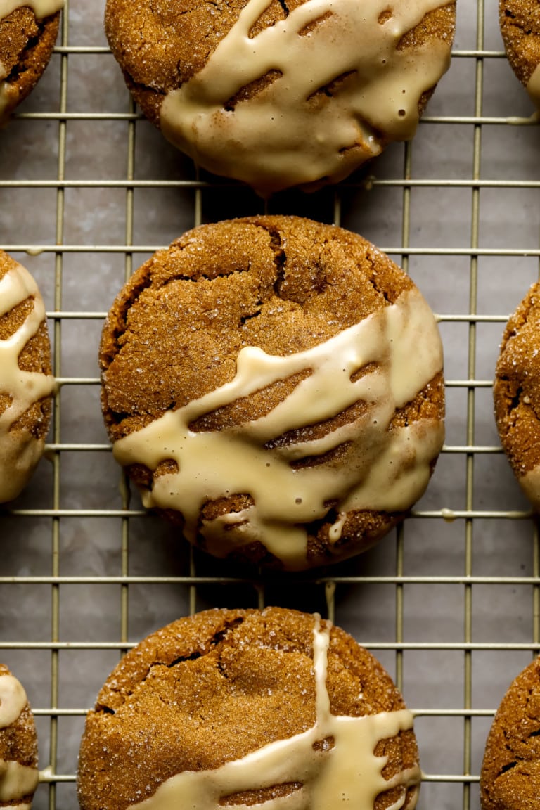 Gingerbread Latte Cookies - Nora Cooks