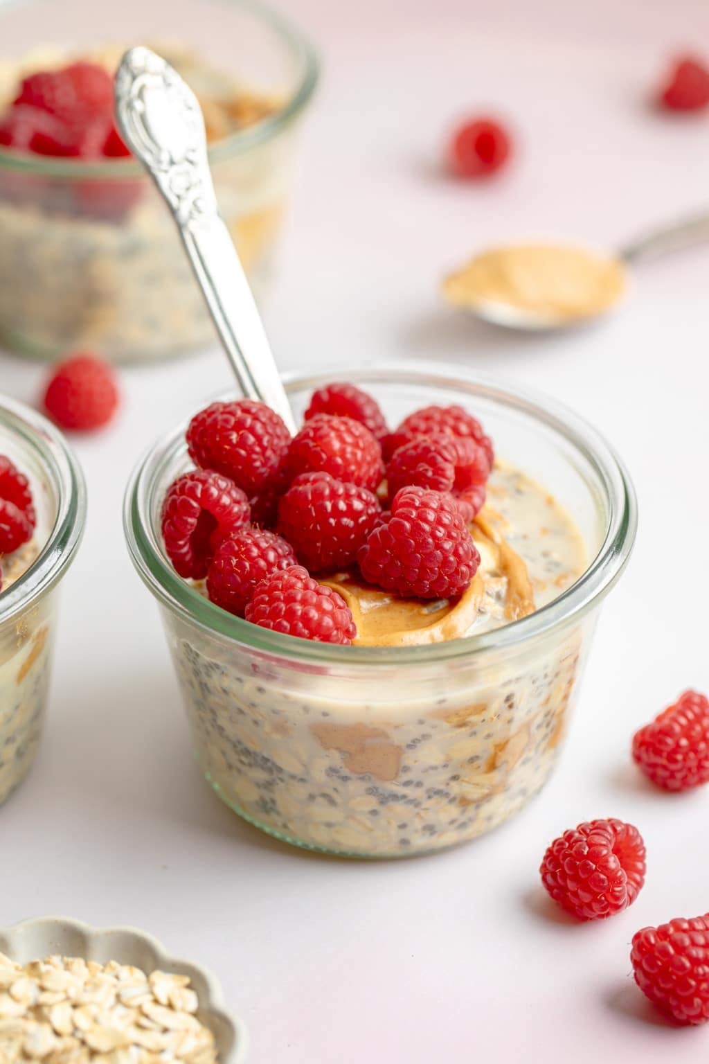 Peanut Butter Overnight Oats - Nora Cooks
