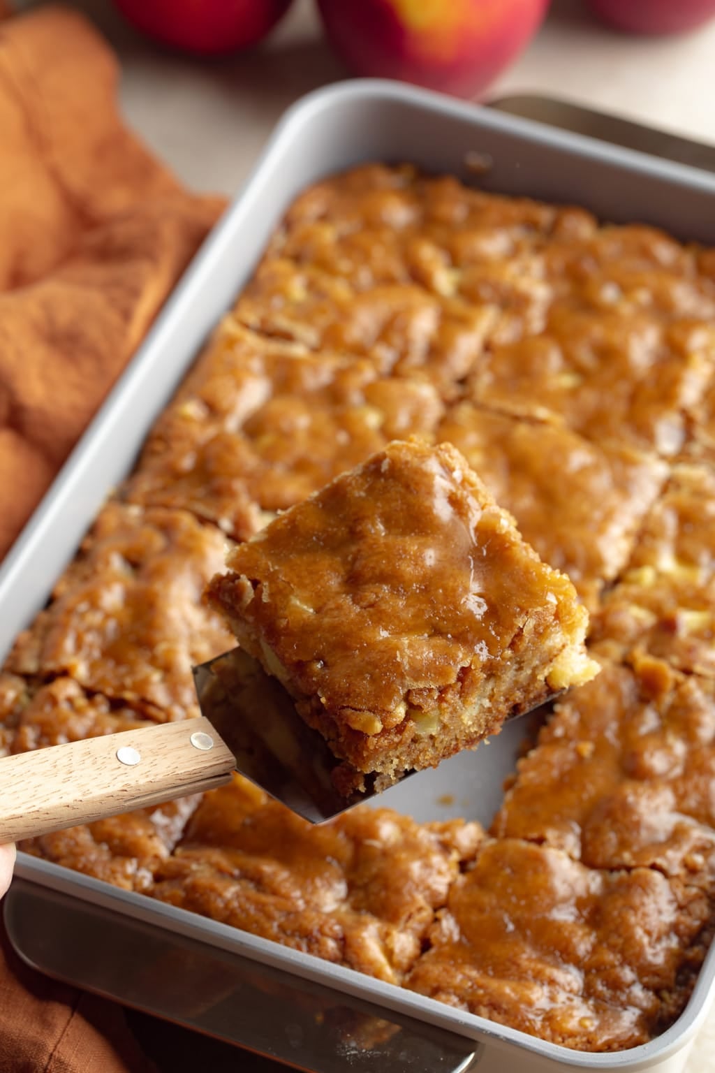 1 Bowl Vegan Apple Cake - Nora Cooks
